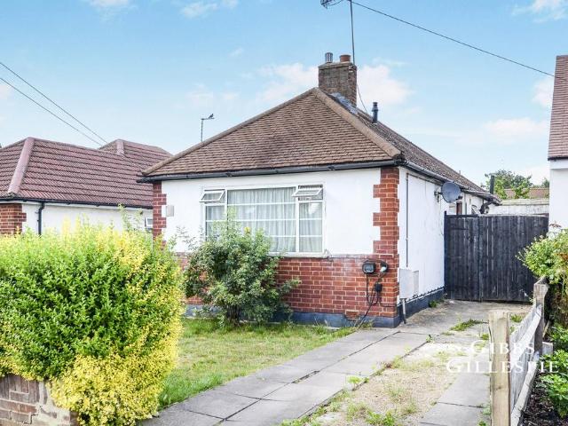 3 bedroom bungalow to rent