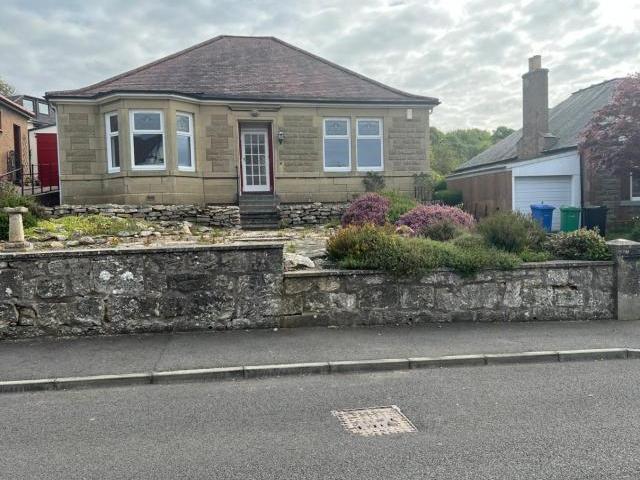 3 bedroom bungalow to rent