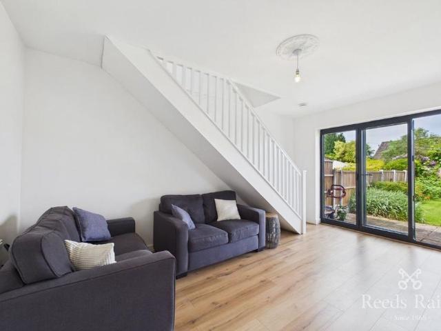 3 bedroom bungalow to rent