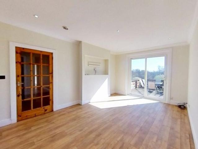 3 bedroom bungalow to rent