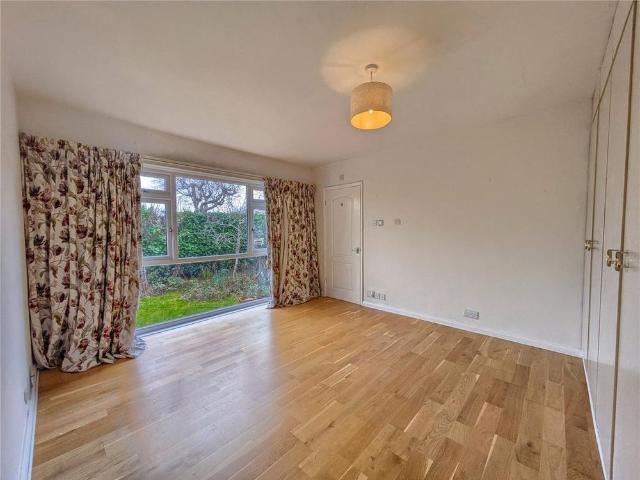 3 bedroom bungalow to rent