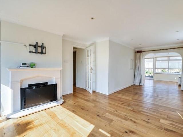 3 bedroom bungalow to rent