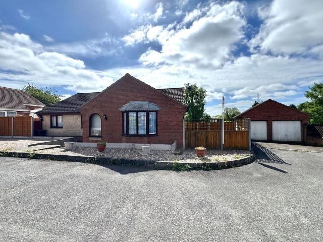 3 bedroom bungalow to rent