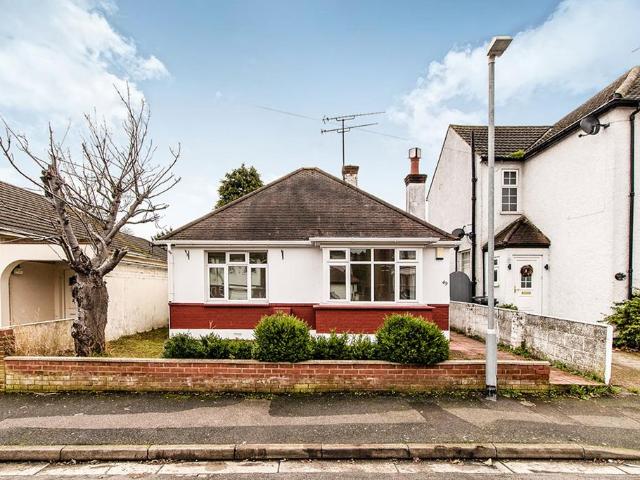 3 bedroom bungalow to rent