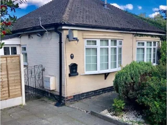 3 bedroom bungalow to rent