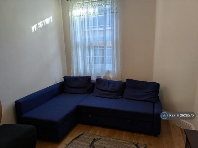 3 bedroom bungalow to rent