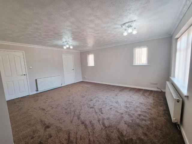 3 bedroom bungalow to rent
