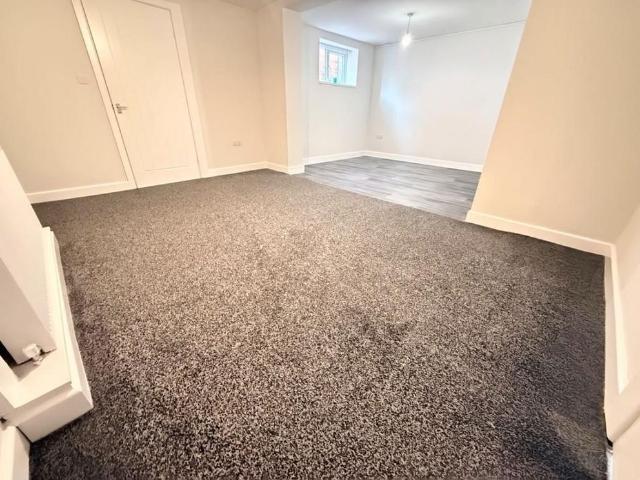 3 bedroom bungalow to rent