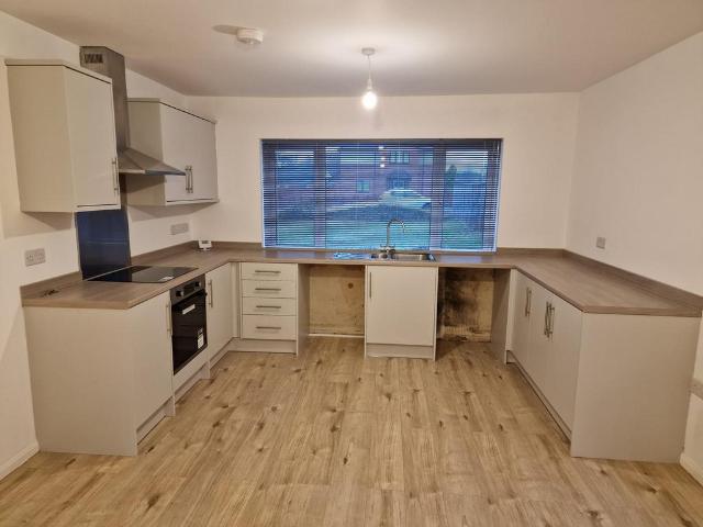 3 bedroom bungalow to rent