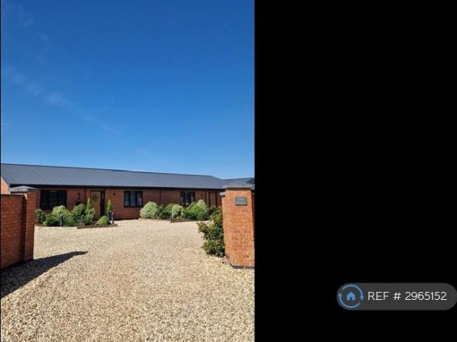 3 bedroom bungalow to rent