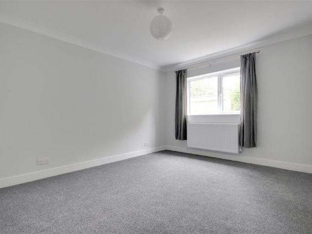 3 bedroom bungalow to rent
