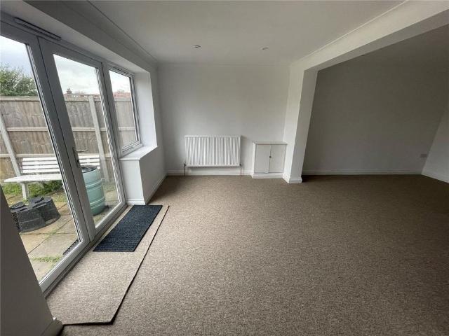 3 bedroom bungalow to rent