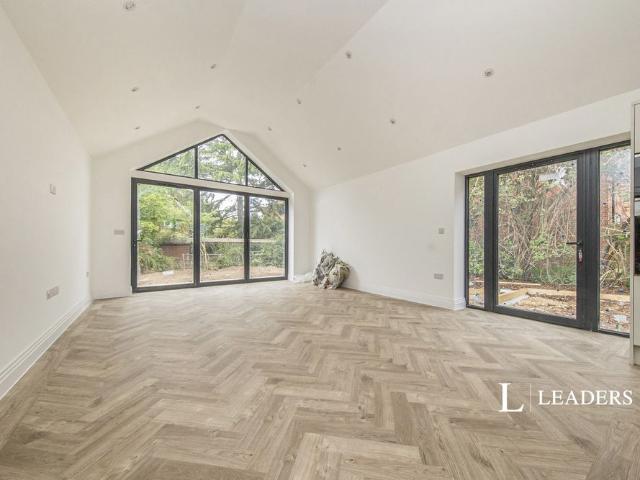 3 bedroom bungalow to rent Boxted Road, Mile End, Colchester, Essex, CO4