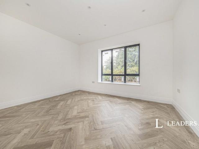 3 bedroom bungalow to rent Boxted Road, Mile End, Colchester, Essex, CO4