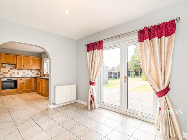 3 bedroom bungalow to rent Holt Road, Norwich, NR6