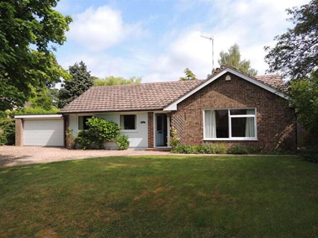 3 Bedroom Bungalow To Rent In Rookery Lane, Ettington, Stratford Upon Avon, CV37
