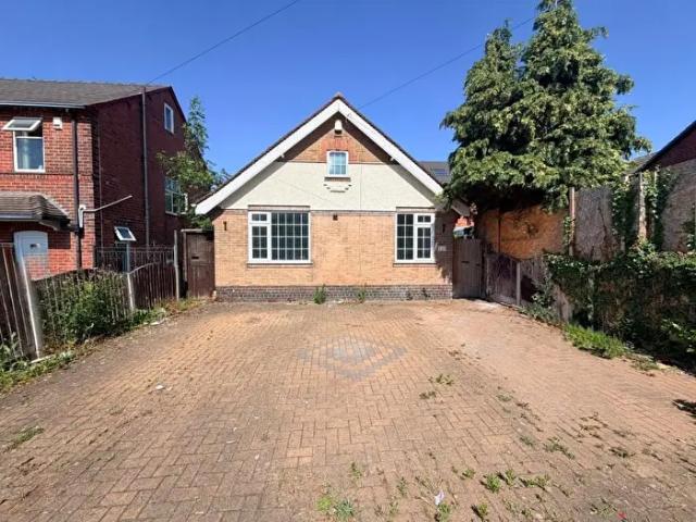 3 Bedroom Bungalow To Rent In Stenson Road, Derby, Derbyshire, DE23