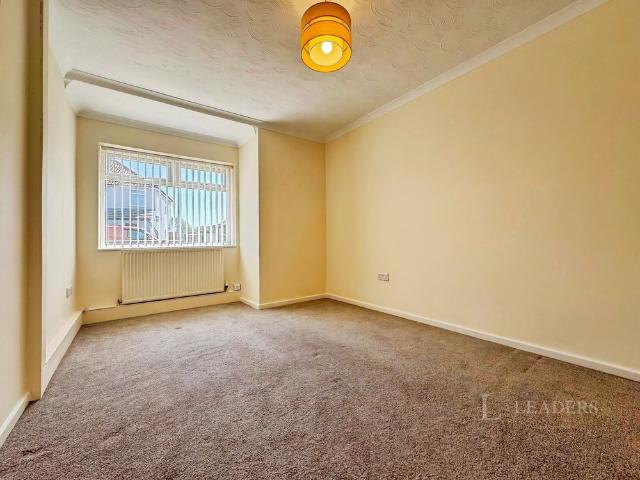 3 bedroom bungalow to rent Overbury Road, Hellesdon, Norwich, NR6