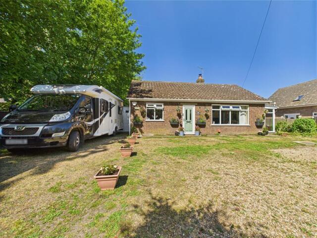 3 Bedroom Bungalow Theddlethorpe Theddlethorpe 100787166