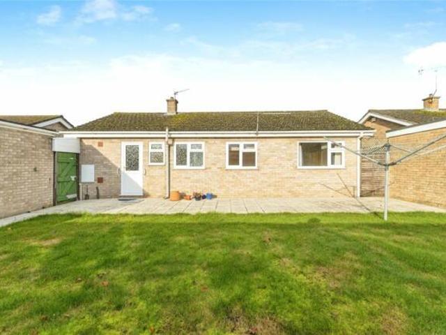 3 Bedroom Bungalow Thetford Norfolk IP25 86643614