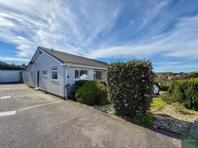 3 Bedroom Bungalow Truro Cornwall 100540994