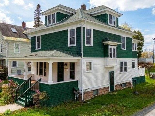 3 bedroom, Burlington VT 05401 102061901