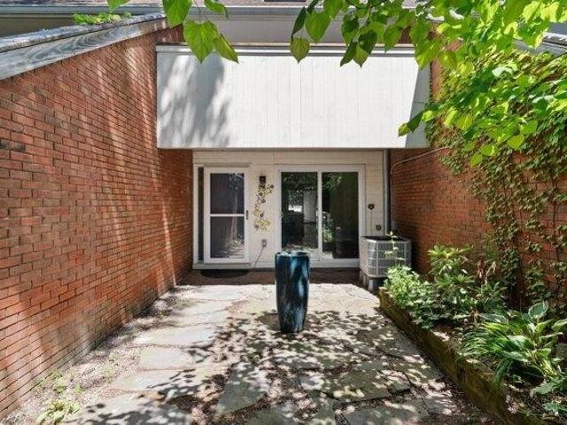 3 bedroom, Burlington VT 05401 103621577