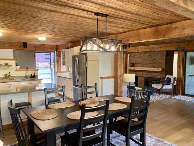 3 bedroom, Burlington VT 05401 104570204