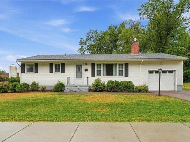 3 bedroom, Burlington VT 05401 105106548