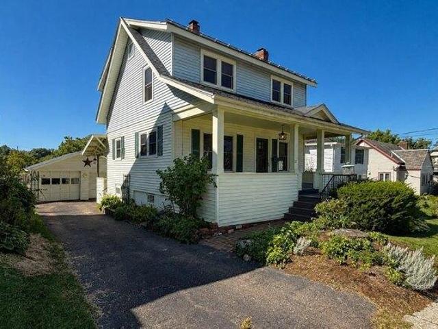 3 bedroom, Burlington VT 05401 105205954