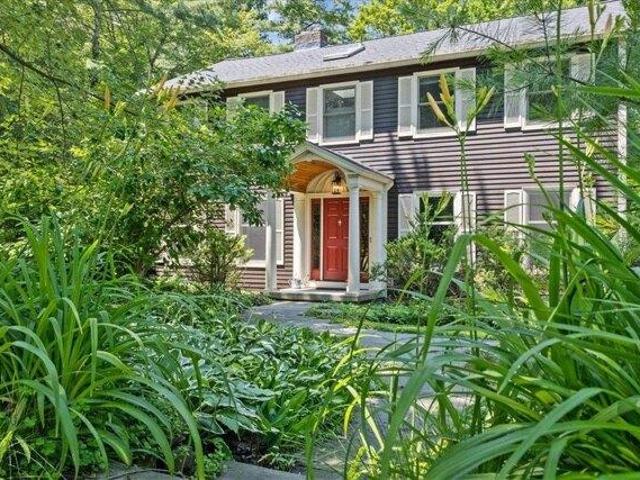 3 bedroom, Burlington VT 05401 105291893