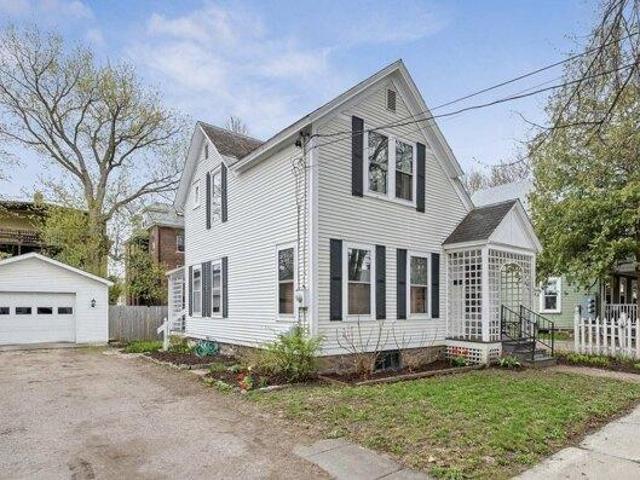 3 bedroom, Burlington VT 05401 LS102826402