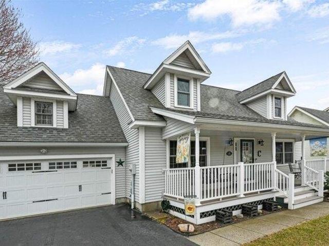 3 bedroom, Burlington VT 05408 102565448