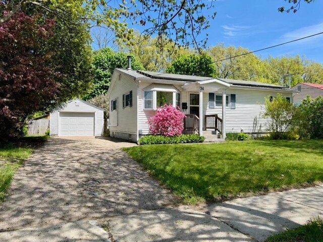 3 bedroom, Burlington VT 05408 103224196