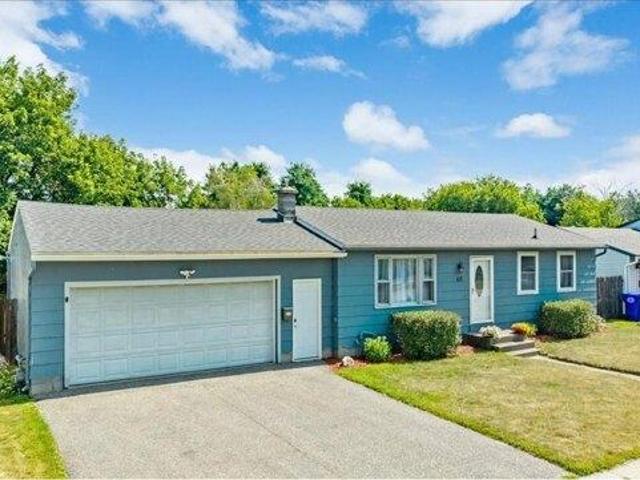 3 bedroom, Burlington VT 05408 104571010