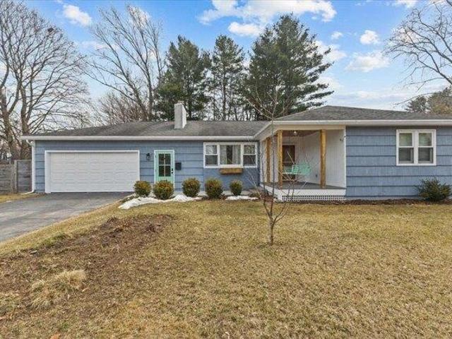 3 bedroom, Burlington VT 05408 LS101576510