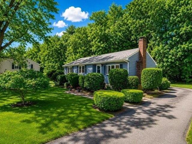 3 bedroom, Burlington MA 01803 104788734