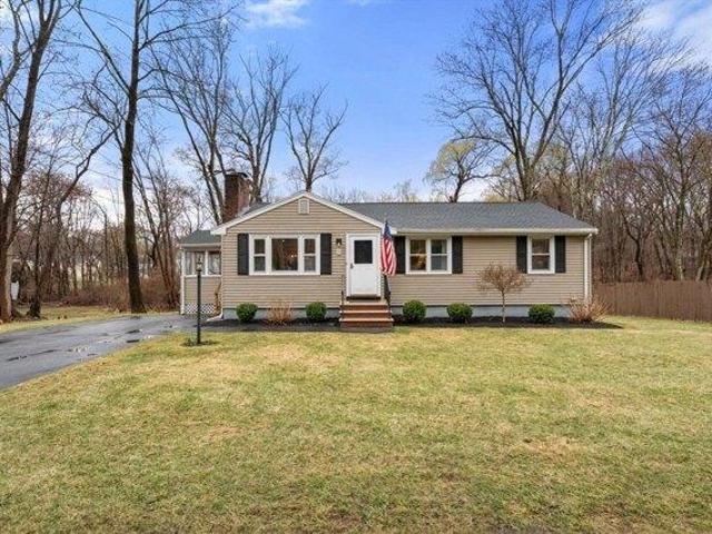3 bedroom, Burlington MA 01803 LS101602363