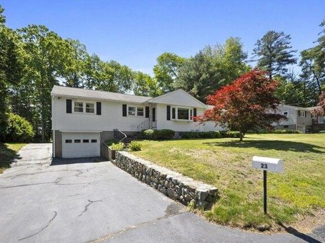 3 bedroom, Burlington MA 01803 LS103074073