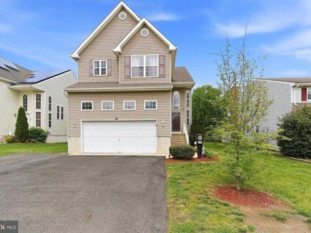 3 bedroom, Burlington NJ 08016 102800771