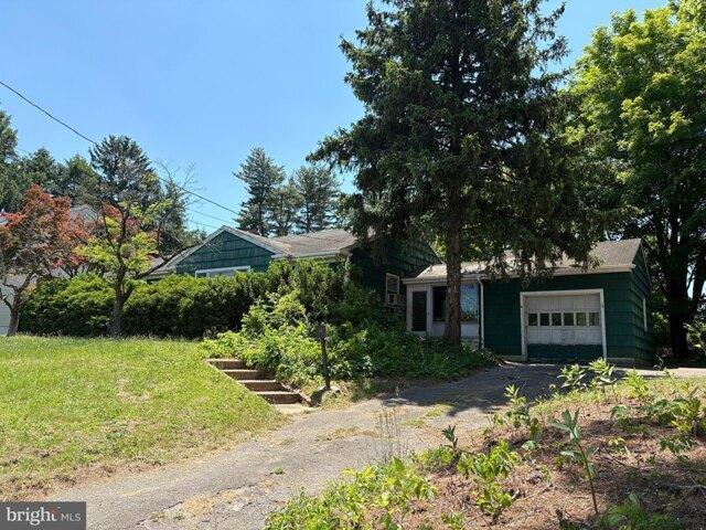 3 bedroom, Burlington NJ 08016 105140192