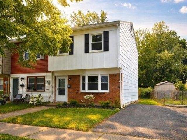 3 bedroom, Burlington NJ 08016 LS102213136