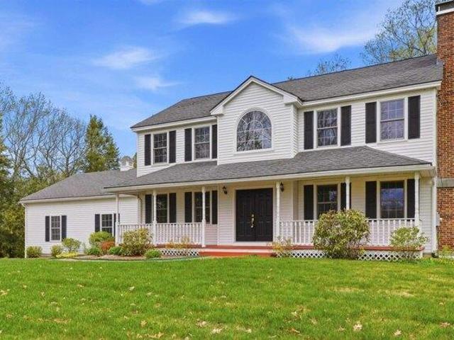 3 bedroom, Goffstown NH 03045 102528960