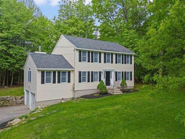 3 bedroom, Goffstown NH 03045 103250463