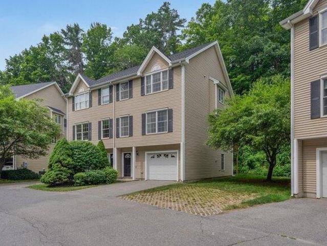 3 bedroom, Gorham ME 04038 104187774