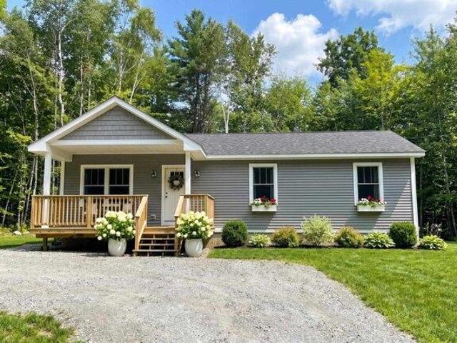 3 bedroom, Goshen NH 03752 LS103098388