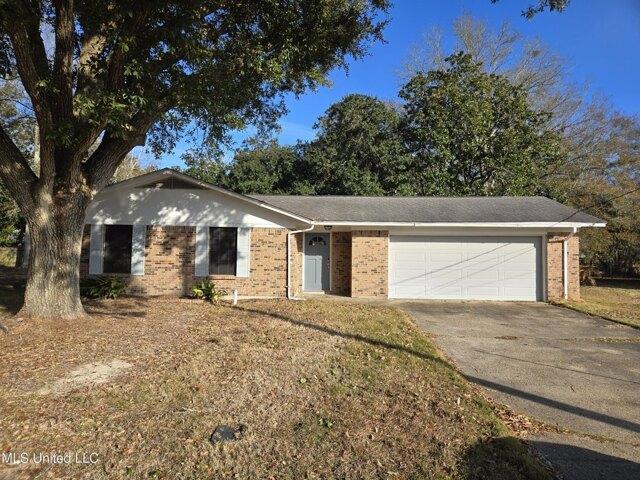 3 bedroom, Gautier MS 39553 88257368