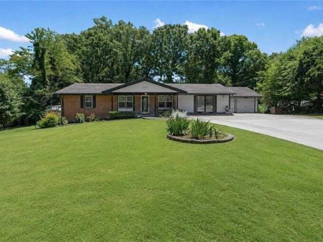 3 bedroom, GA GA 102551801