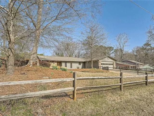 3 bedroom, GA GA 102701147