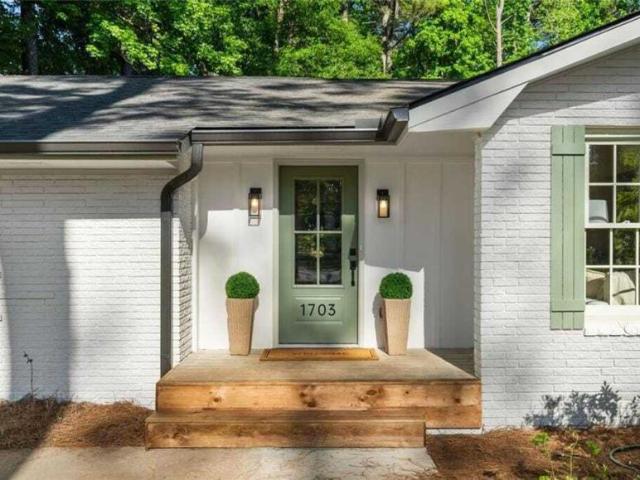 3 bedroom, GA GA LS102435302